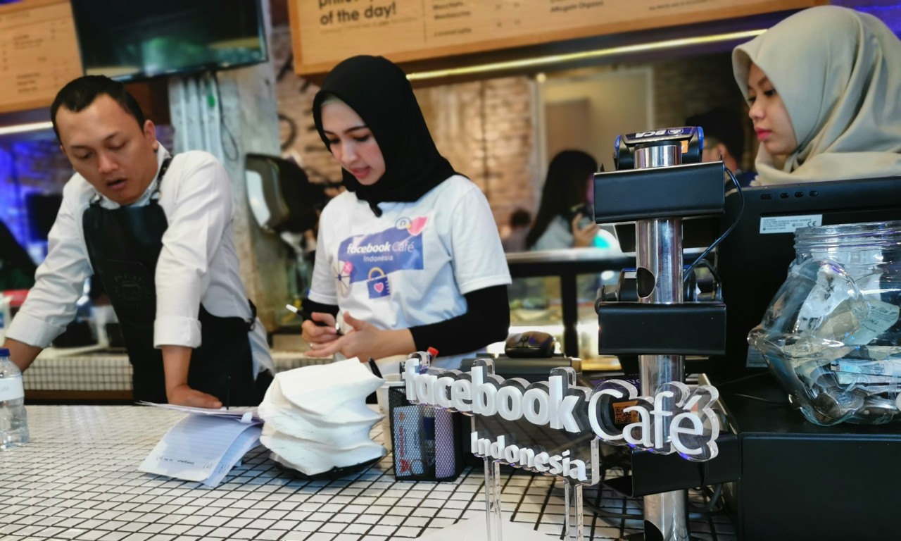 Facebook Cafe Hadir di Jakarta, Ajak Masyarakat Indonesia Tingkatkan ...