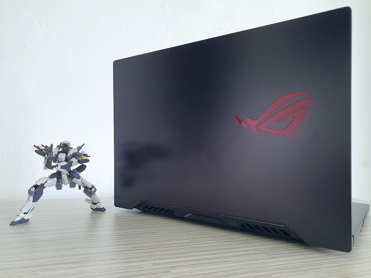 Review ASUS ROG Zephyrus GA502 - Si Ramping Yang Gahar | Gadgetren