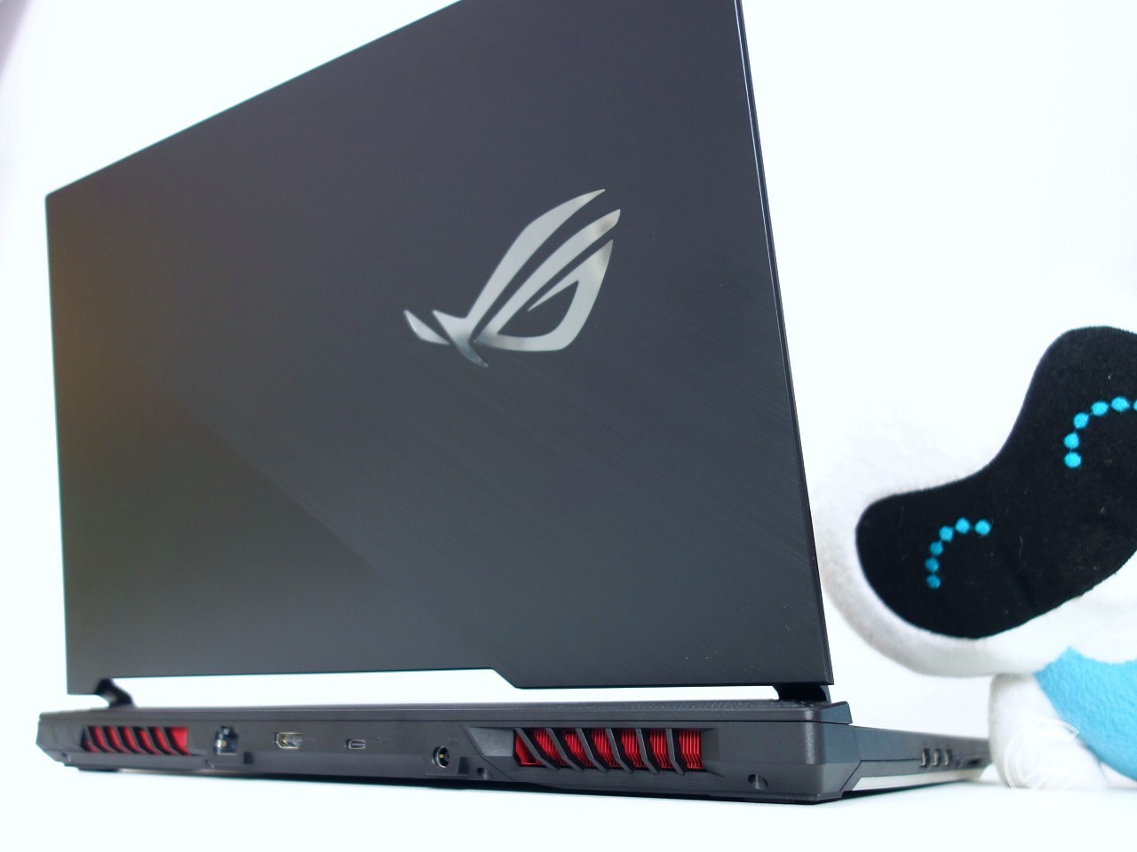 Review ASUS ROG Strix G15 G512LI - Gaming Mulus Sambil Tampil Stylish ...