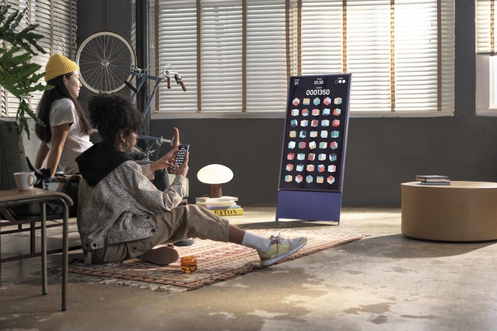 Samsung The Sero Dirilis di Indonesia! TV 4K Pertama dengan Layar ...