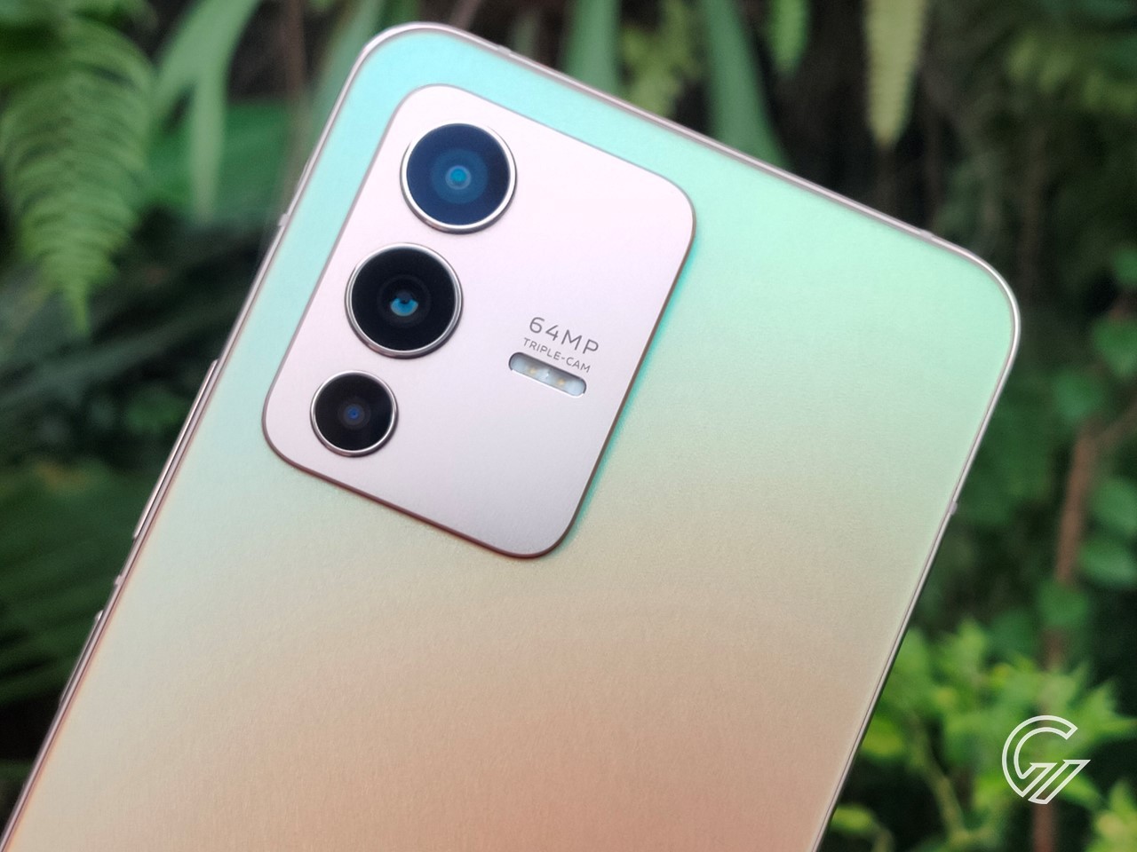 Review vivo V23 5G – Desain Cantik, Kamera Ciamik