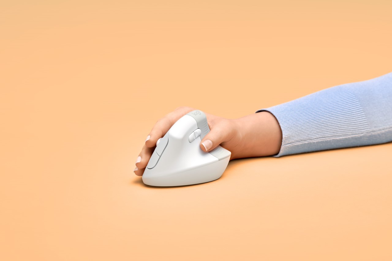 Lift, Mouse Ergonomis Vertikal Baru dari Logitech Resmi Dijual di Indonesia