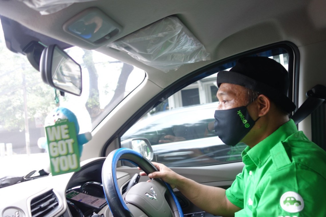 Ini Pengalaman Naik Kendaraan Tematik GoCar Protect+, Sediakan Penutup ...