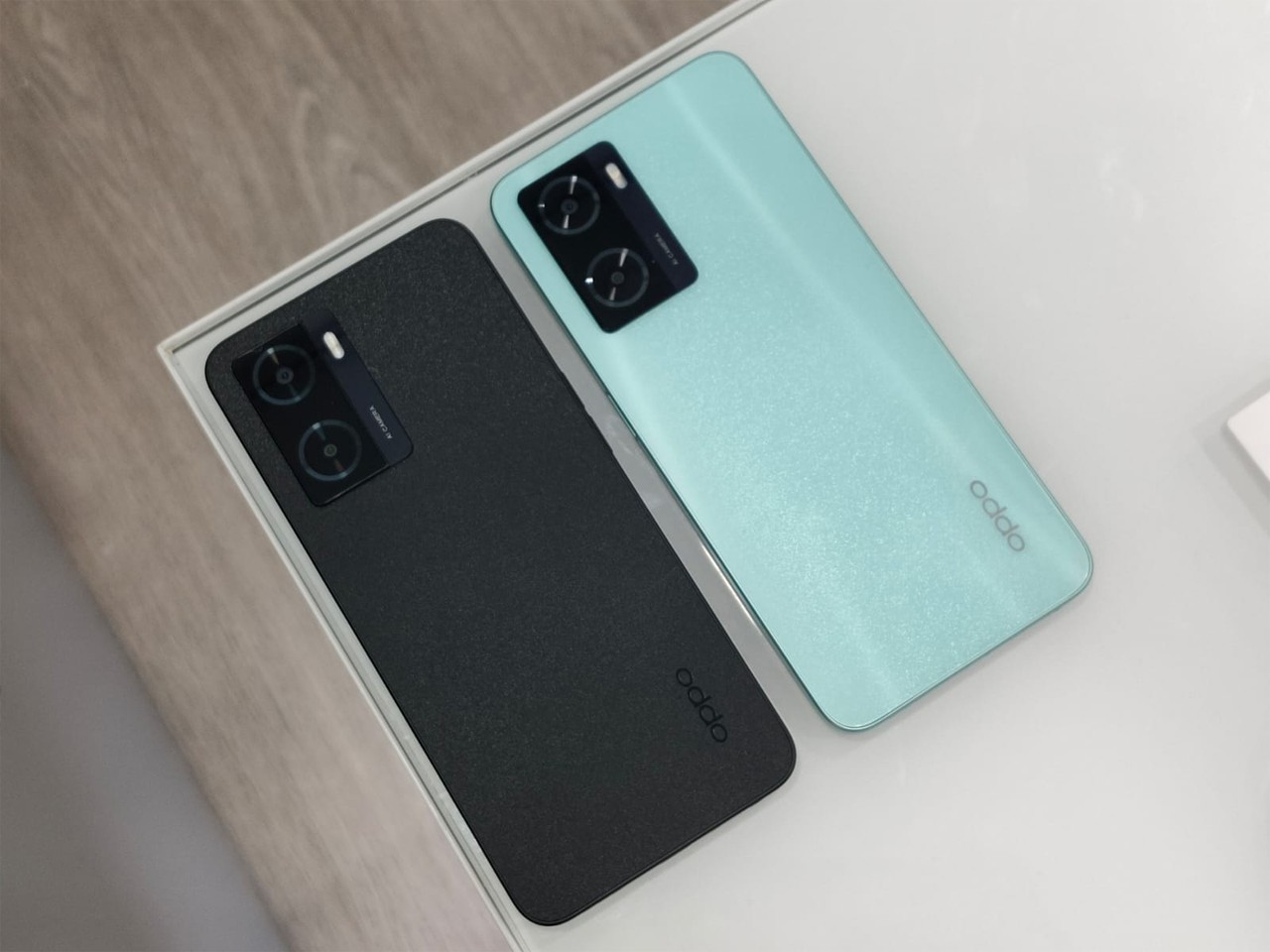 Rekomendasi HP Untuk Anak SMP di 2025 dengan Harga Terjangkau | Gadgetren