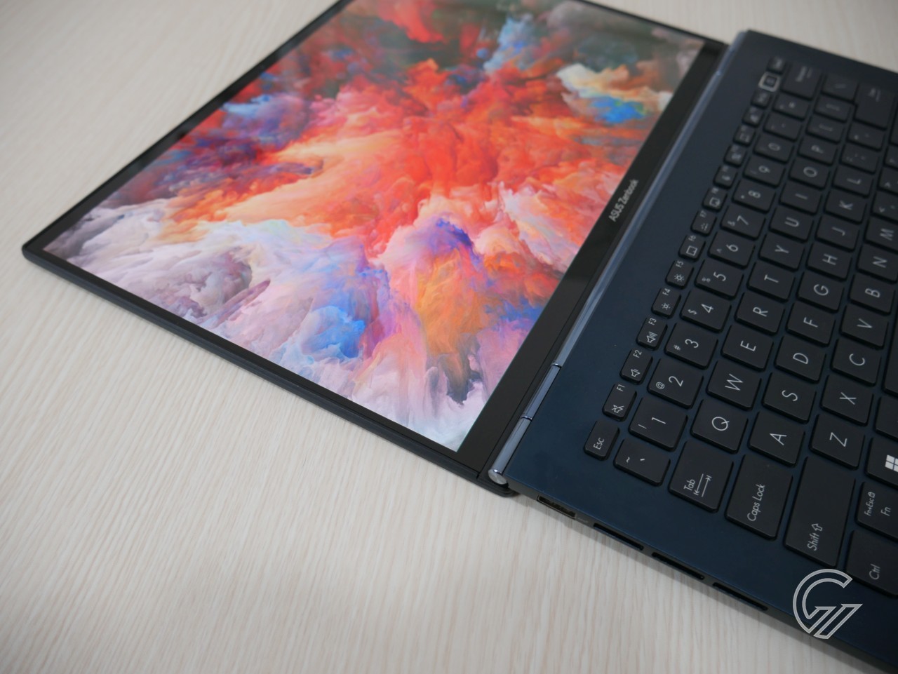Review ASUS Zenbook 14 OLED UX3402 – Layarnya Memukau Mata