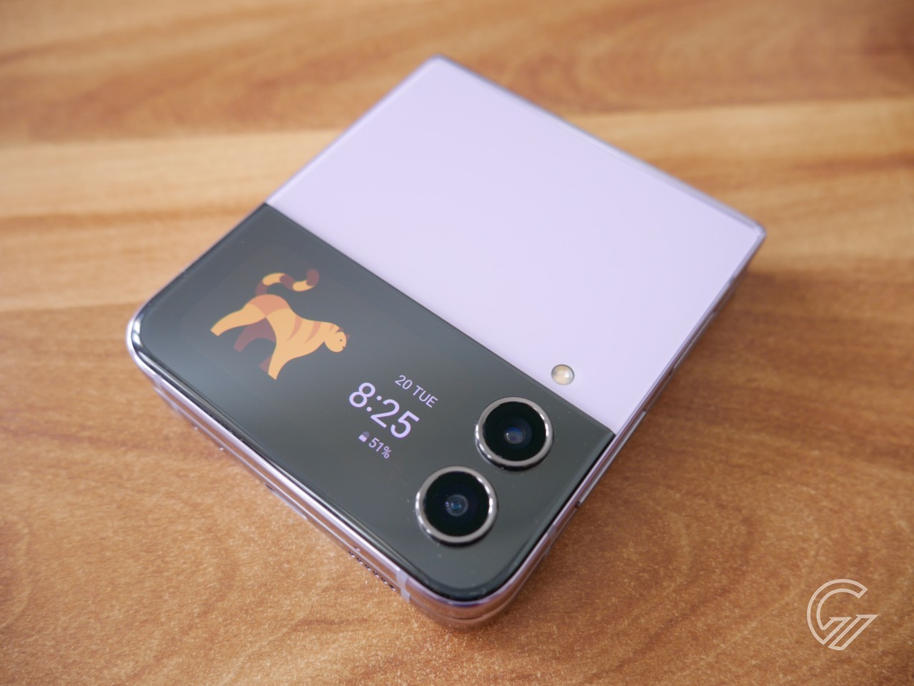 Review Samsung Galaxy Z Flip 4 5G – Mengasyikkan untuk Foto-Foto