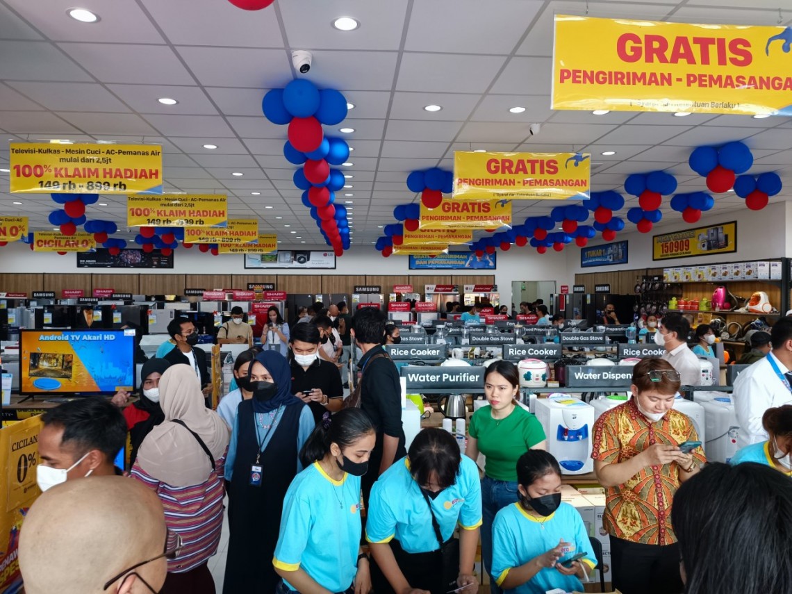 Tebar Promo, Toko Gadget dan Elektronik EraBlue Pertama Resmi Dibuka di ...