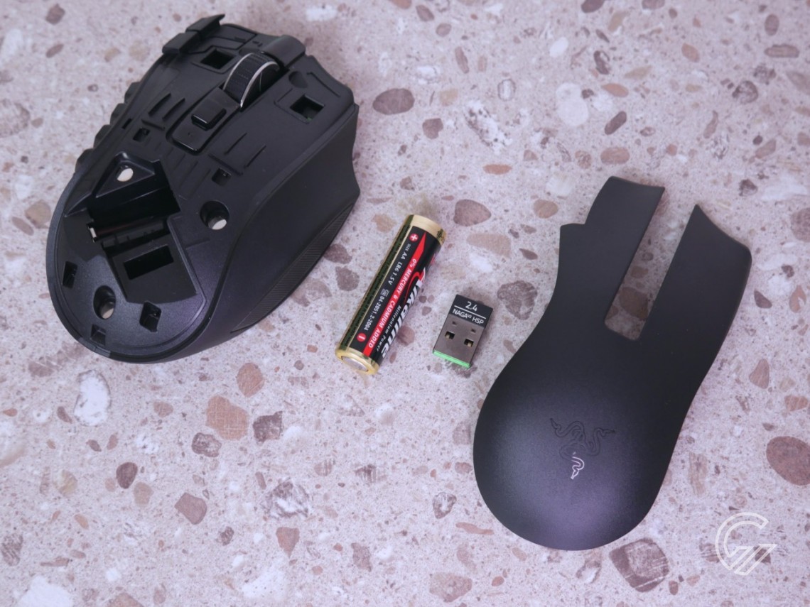 Review Razer Naga V2 Hyperspeed, Cocok Buat Game MMO | Gadgetren