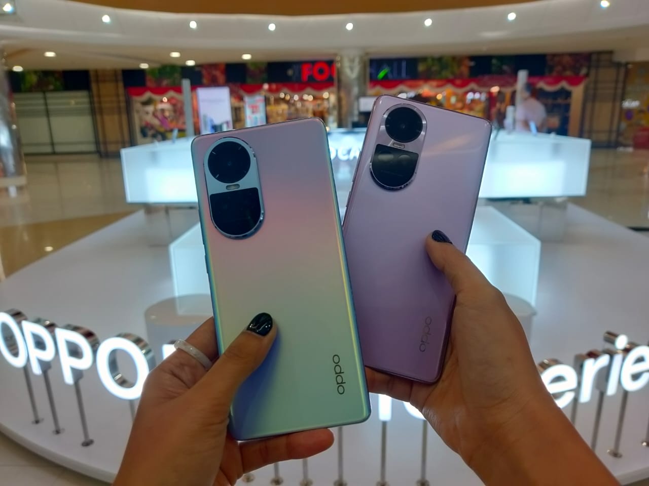 OPPO Hadirkan Pop Up Store Mall Kelapa Gading untuk Jajal Seri Reno10 ...