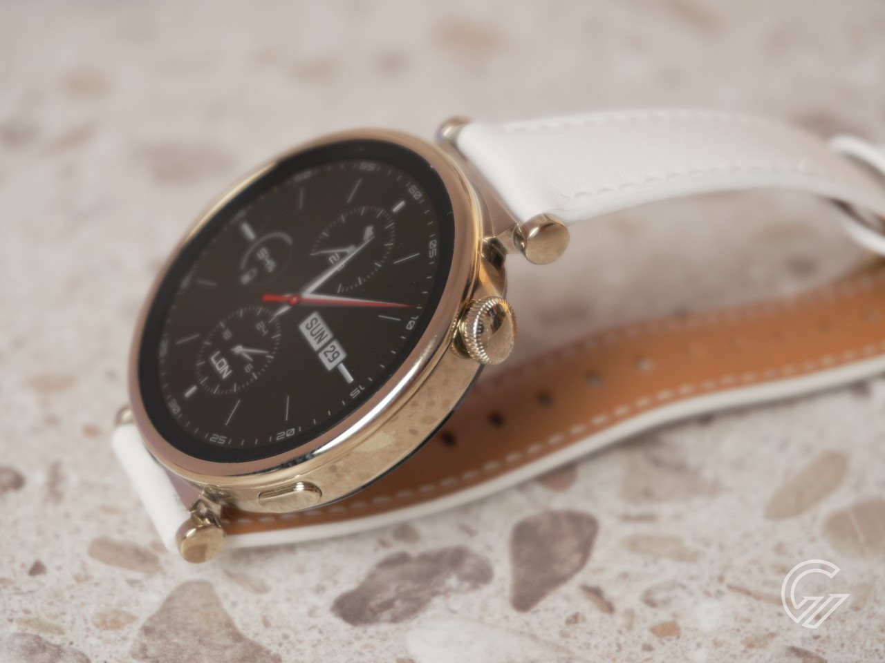 Review Huawei Watch GT 4 – Smartwatch Trendi yang Tahan Lama