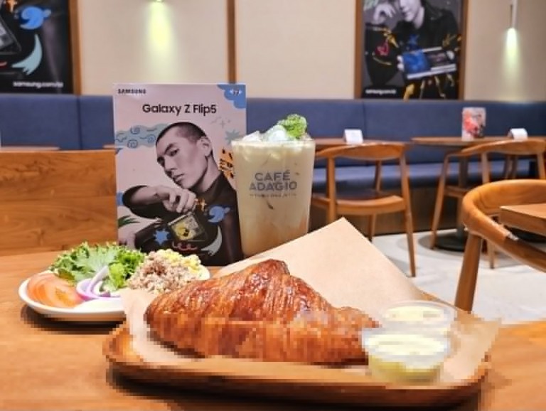 Samsung bekerja sama dengan Paris Baguette Hadirkan Flip Cafe