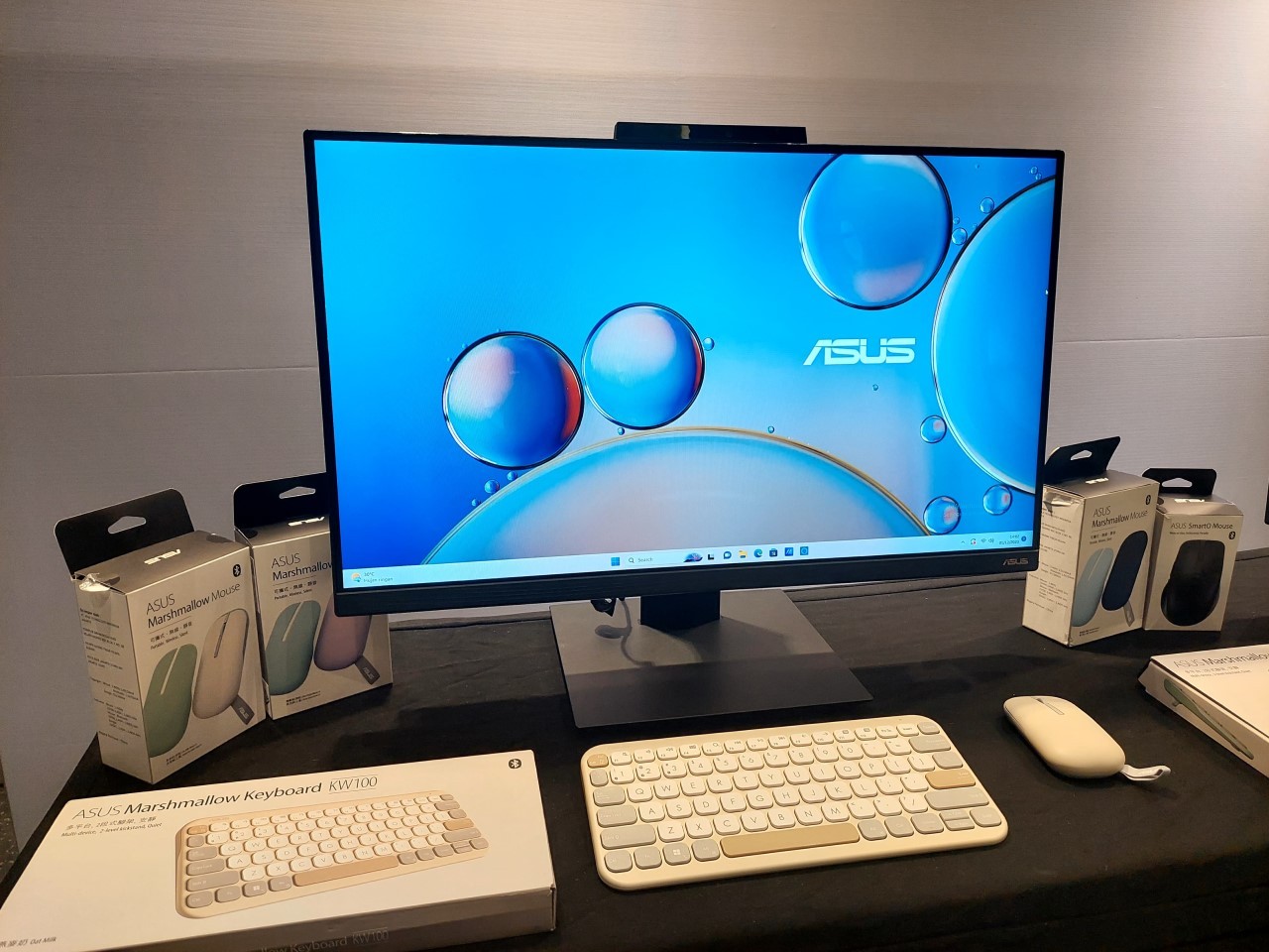 ASUS Rilis All in One PC A5402 dan A5702 di Indonesia, Ini Harga dan ...