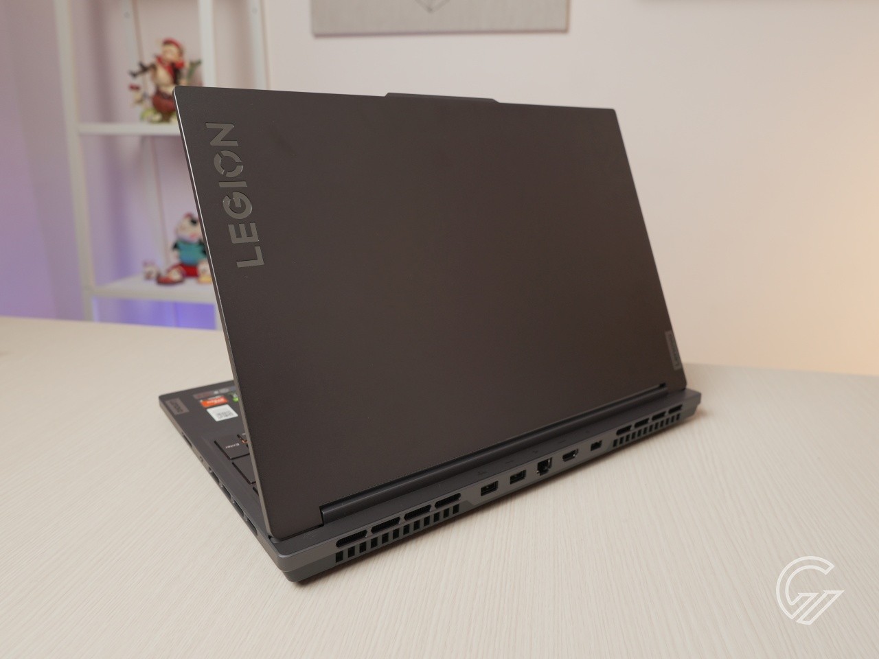 Review Lenovo Legion Slim 5 16APH8 – Laptop Gaming Ngebut Tapi Adem
