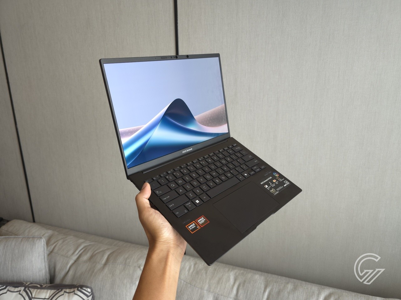 Review ASUS Zenbook 14 OLED UM3406 - Baterainya Irit Banget