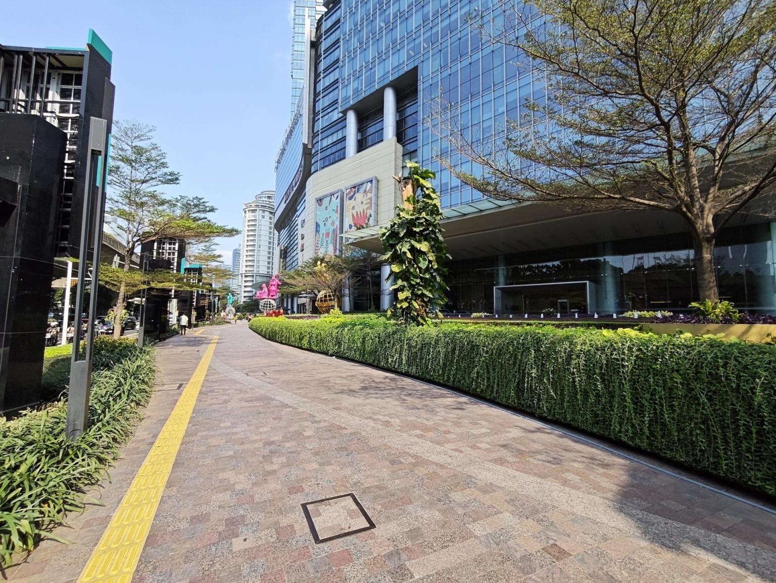 Review POCO F6 – Performa Asik, Harga Menarik