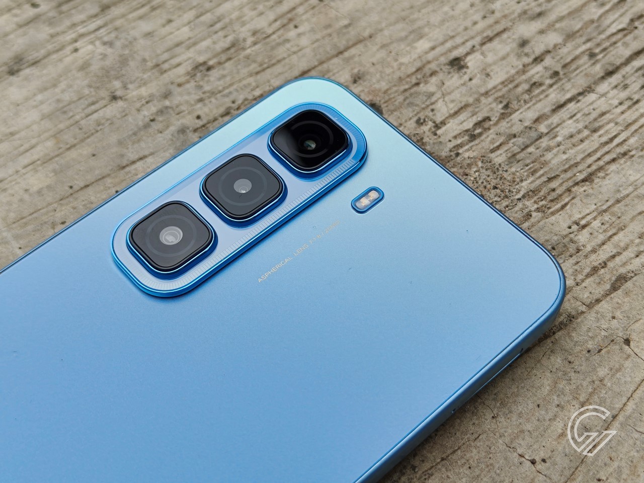 Review Infinix HOT 50 5G – Handphone 5G Murah dengan Daya Baterai Lama