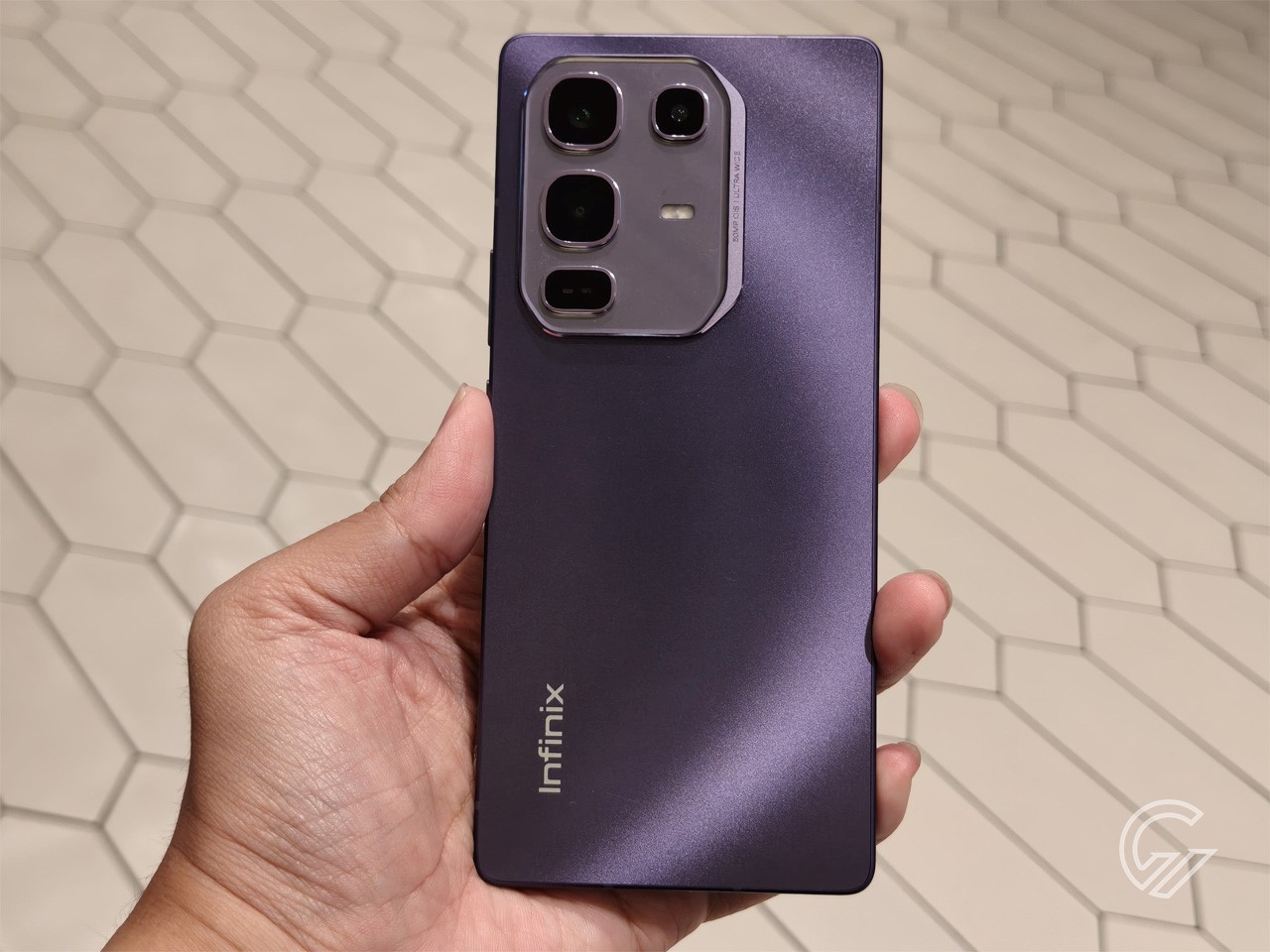 Bedanya Infinix NOTE 50 dan NOTE 50 Pro, Hanya Beberapa Saja!